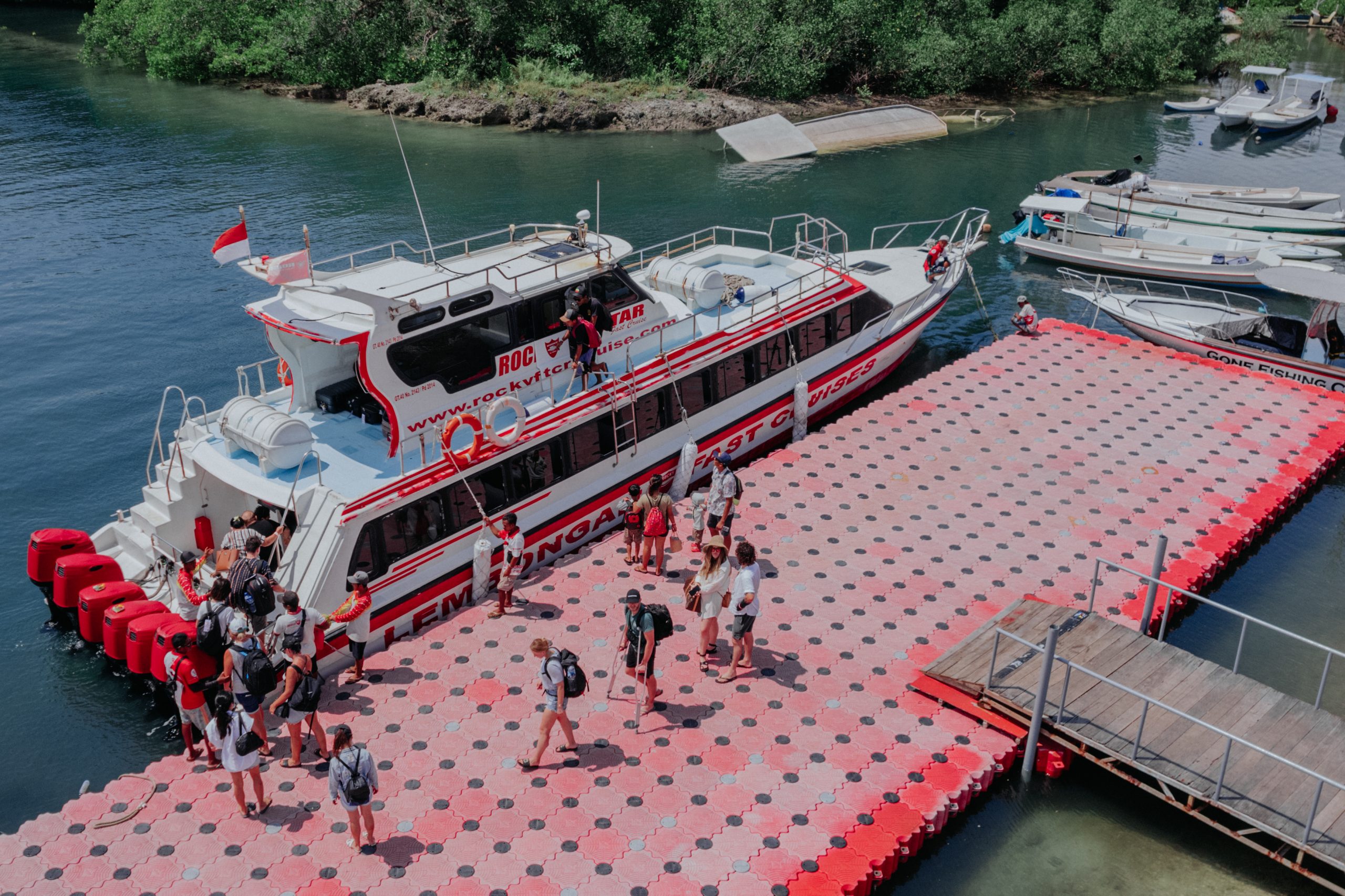 Rocky Fast Cruise - Bali To Gili Fast Boats